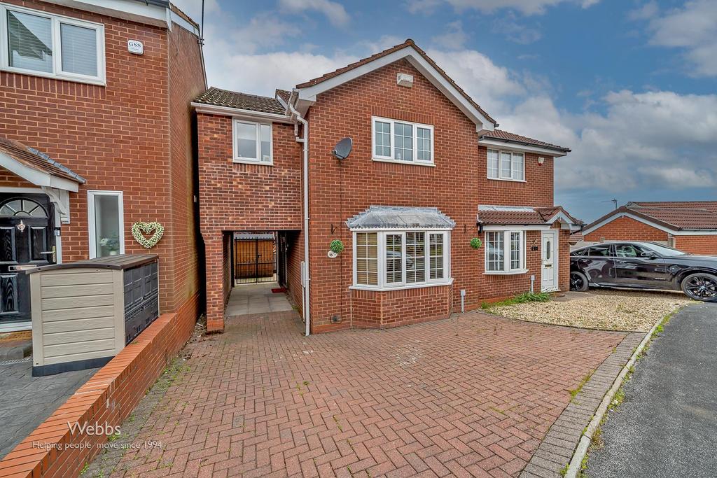 Redwing Drive, Huntington, Cannock WS12 3 bed semi-detached house for ...
