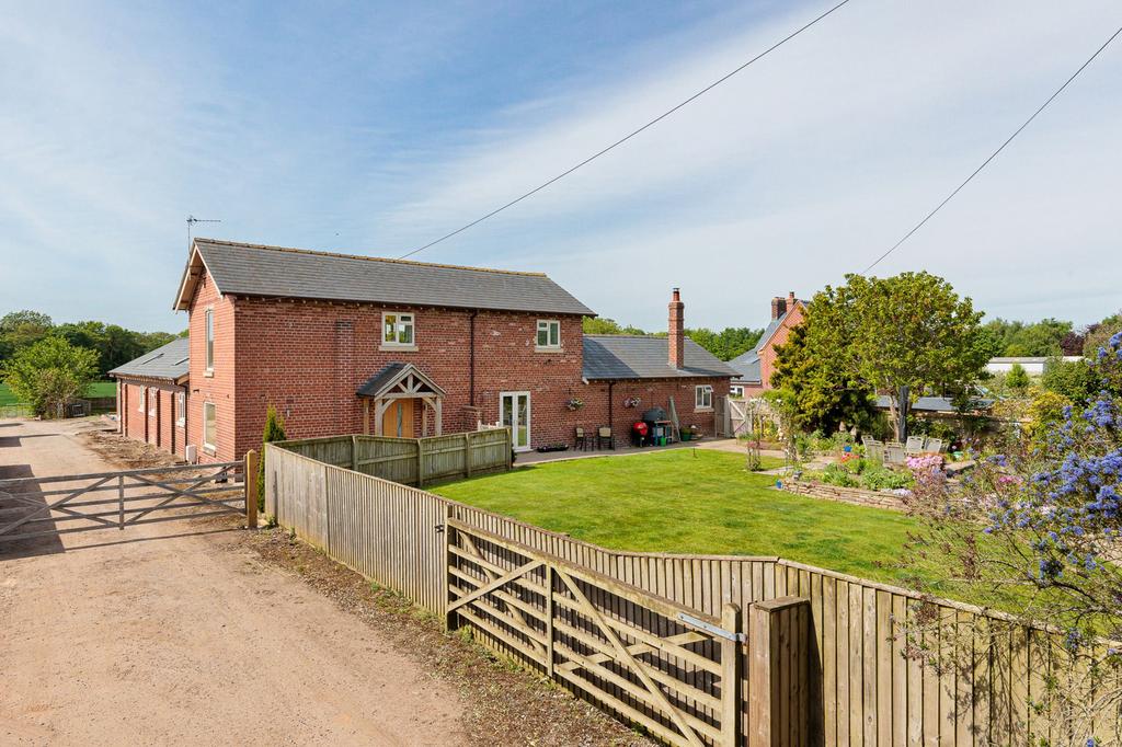 Stocks Lane, Over Peover, WA16 3 bed detached house for sale - £1,000,000
