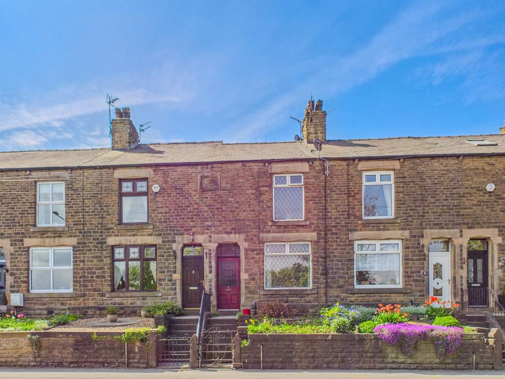 Buxton Road, Disley, SK12 2 bed terraced house - £245,000