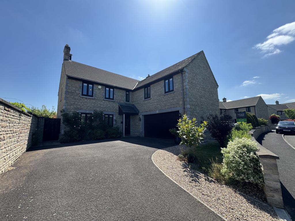 Archbishop Close, Baltonsborough 5 bed detached house to rent - £2,500 ...