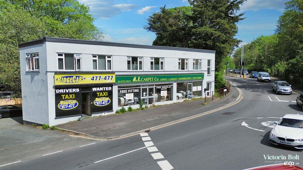 Plymouth Road, Plymouth PL7 2 bed flat - £140,000