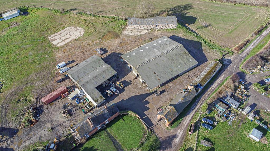Glass Lane, Rugeley WS15 3 bed barn conversion for sale - £750,000