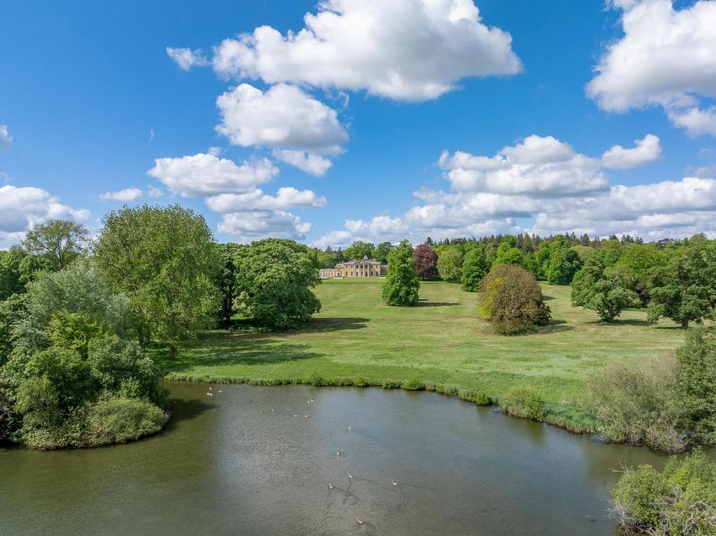 Laverstoke Park, Overton, Hampshire... Farm for sale - £58,000,000