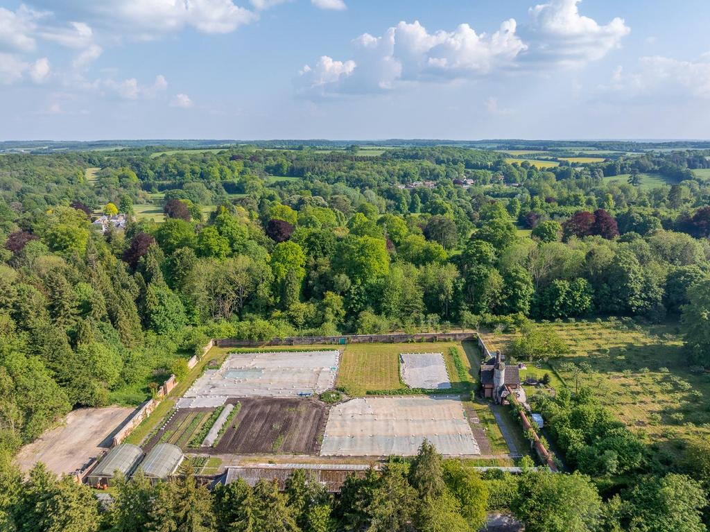 Laverstoke Park, Overton, Hampshire... Farm for sale - £58,000,000