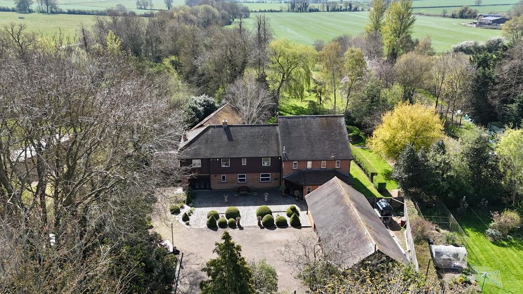High Street, Upper Dean, PE28 5 bed detached house for sale - £2,000,000