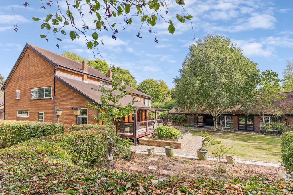 High Street, Upper Dean, PE28 5 bed detached house for sale - £1,850,000