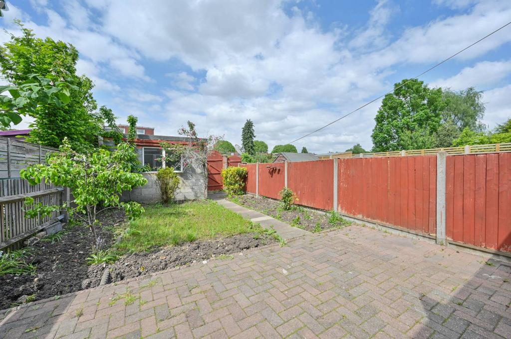 Airedale Road, Ealing, London, W5 3 bed terraced house - £4,000 pcm (£ ...