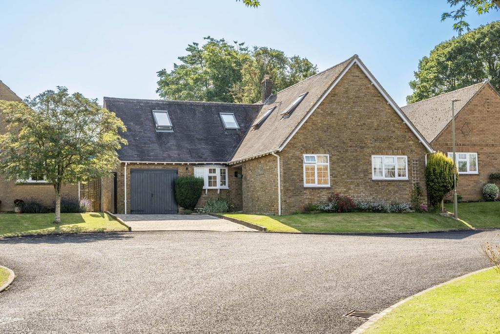 Burford Rd, Chipping Norton 4 bed detached house for sale - £700,000