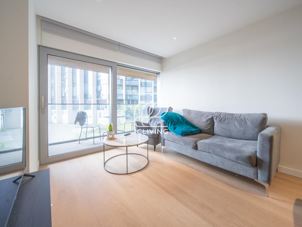 10 Cutter Lane, London, SE10 2 bed flat - £3,250 pcm (£750 pw)