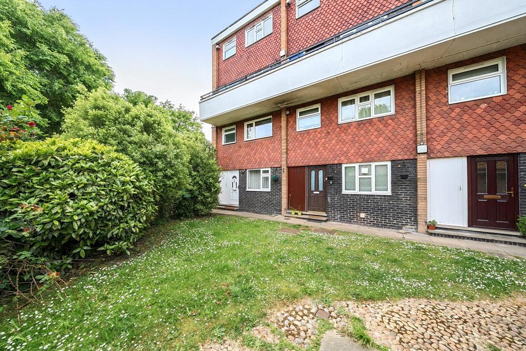 Waights Court, Acre Road, Kingston... 2 bed flat for sale - £387,500