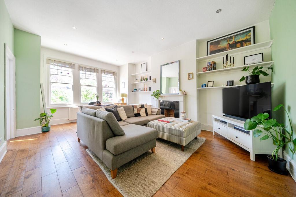 Ritherdon Road, Balham, London, SW17 2 bed flat for sale - £625,000