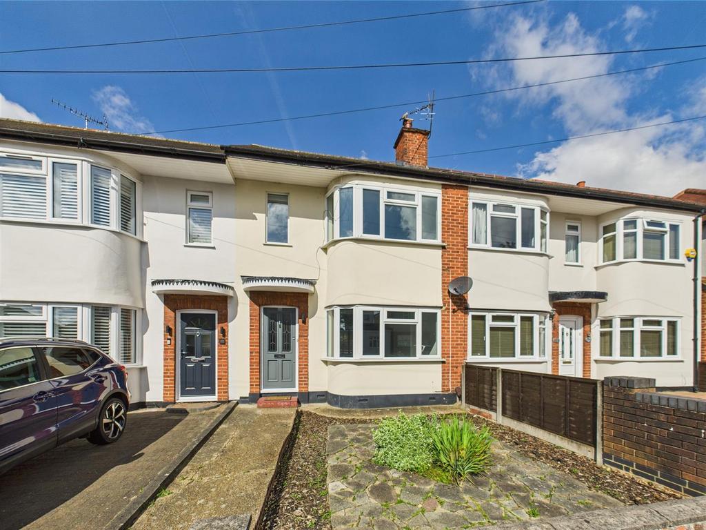 Hatherleigh Road, Ruislip HA4 2 bed terraced house - £525,000