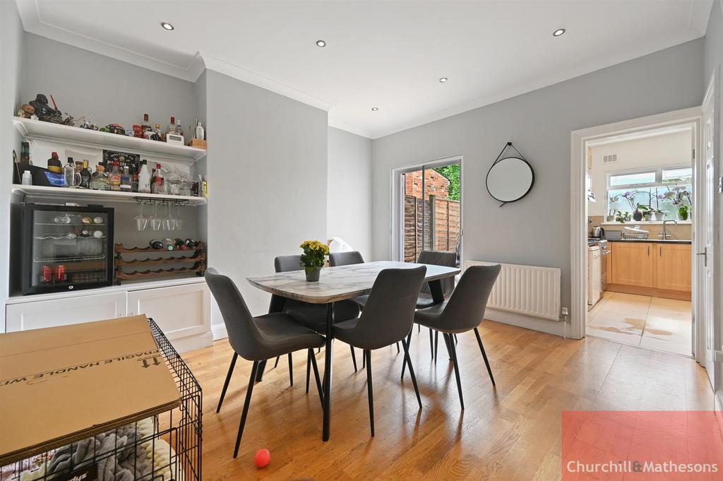 Wells House Road, Acton, NW10 6EA 3 bed semi-detached house to rent - £ ...