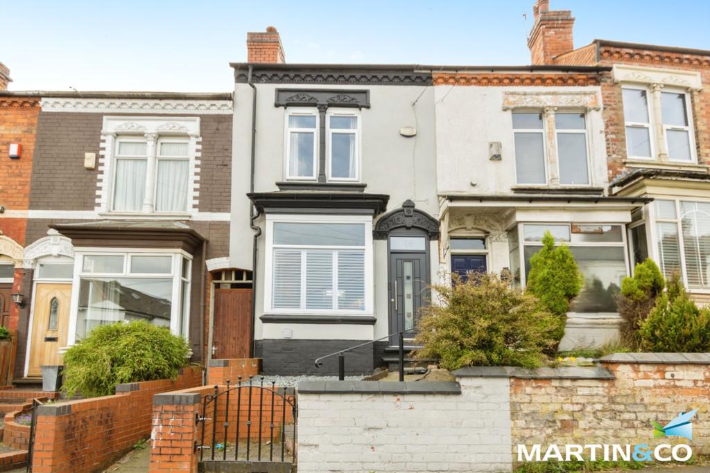 Abbey Road, Bearwood, B67 2 bed terraced house - £200,000