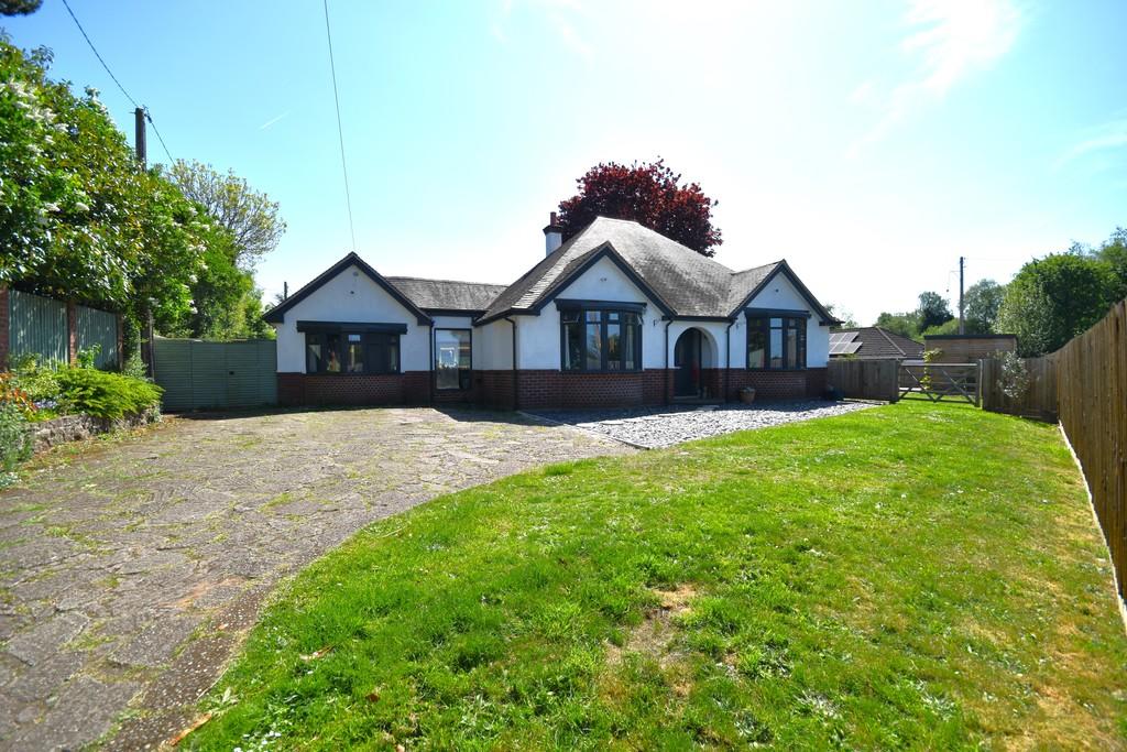 Tilstock Lane, Prees Heath 3 bed detached bungalow for sale - £399,950