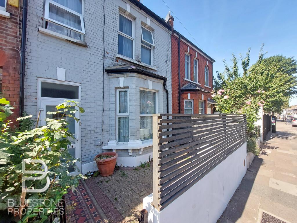 Broadwater Road, Tooting Broadway Property - £825 pcm (£190 pw)