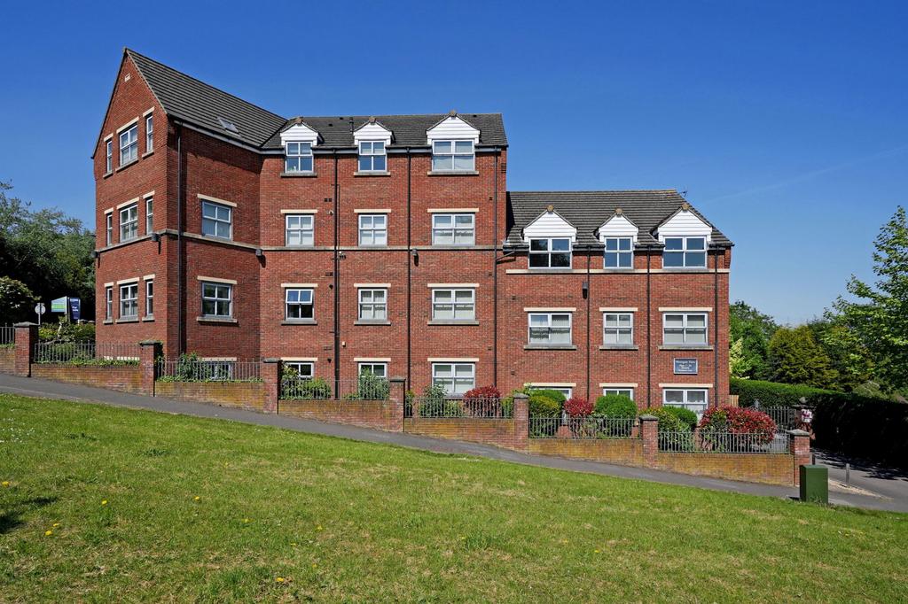 Moorgate View, Rotherham S60 2 bed apartment for sale - £170,000
