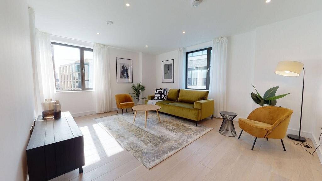 Cremer Street 3 bed flat to rent - £4,800 pcm (£1,108 pw)
