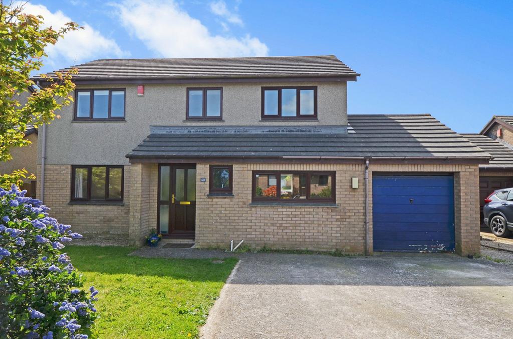 Merritts Way, Redruth TR15 4 bed detached house for sale - £400,000