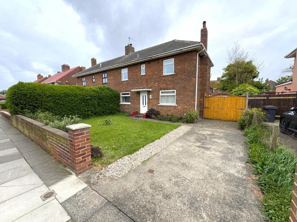 West View Road, Hartlepool 3 bed semi-detached house - £155,000