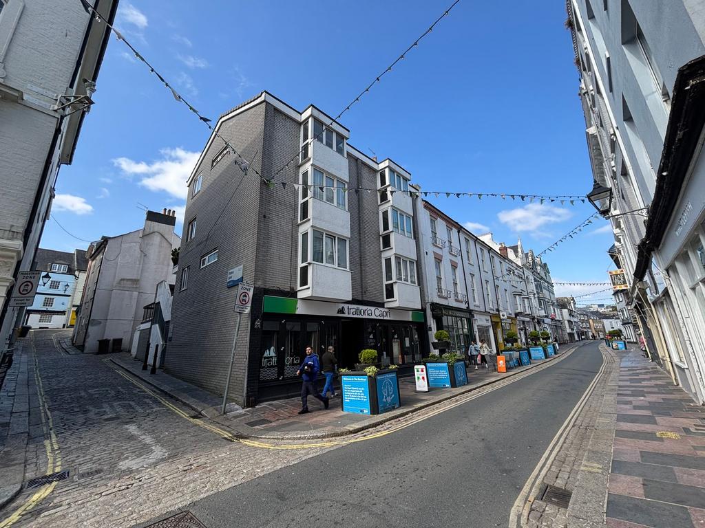 Stokes Lane, Plymouth, PL1 2 bed maisonette for sale - £125,000