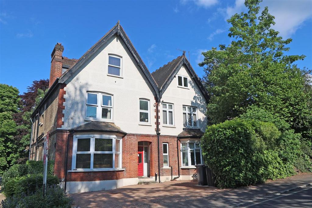 Sanderstead Road, South Croydon 1 bed apartment for sale - £210,000