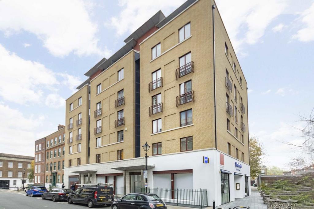 Spital Square, London E1 2 bed flat to rent - £3,200 pcm (£738 pw)