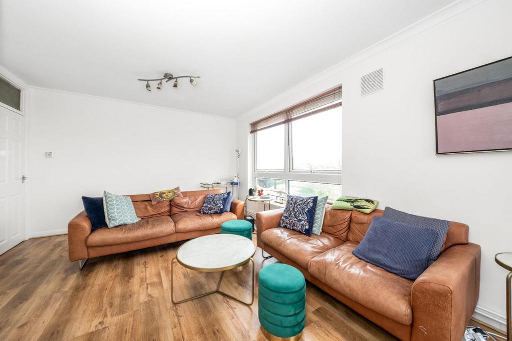 Sydenham Hill, Sydenham London, SE26 2 bed flat for sale - £400,000