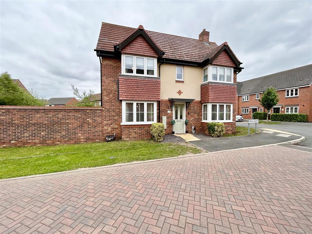 Pyrus Court, Telford TF1 3 bed detached house for sale - £275,000