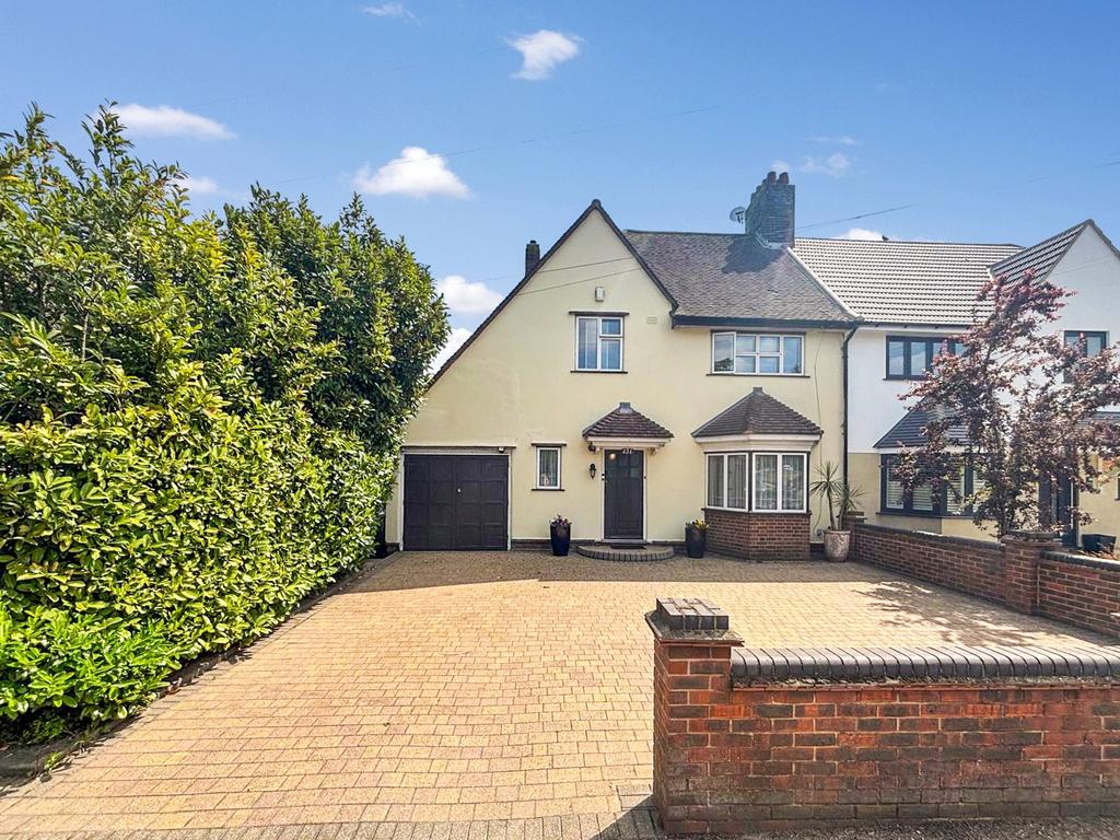 Danson Road, Bexley, Kent, DA5 3 bed semi-detached house for sale - £ ...