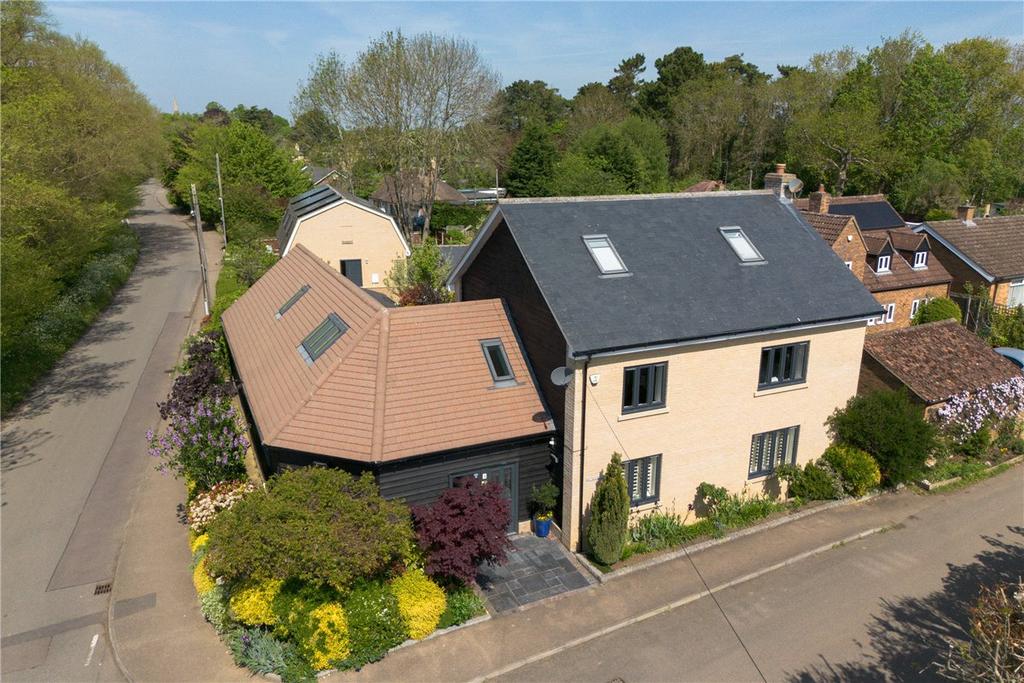 Mills Lane, Longstanton, Cambridge, CB24 5 bed detached house for sale - £995,000