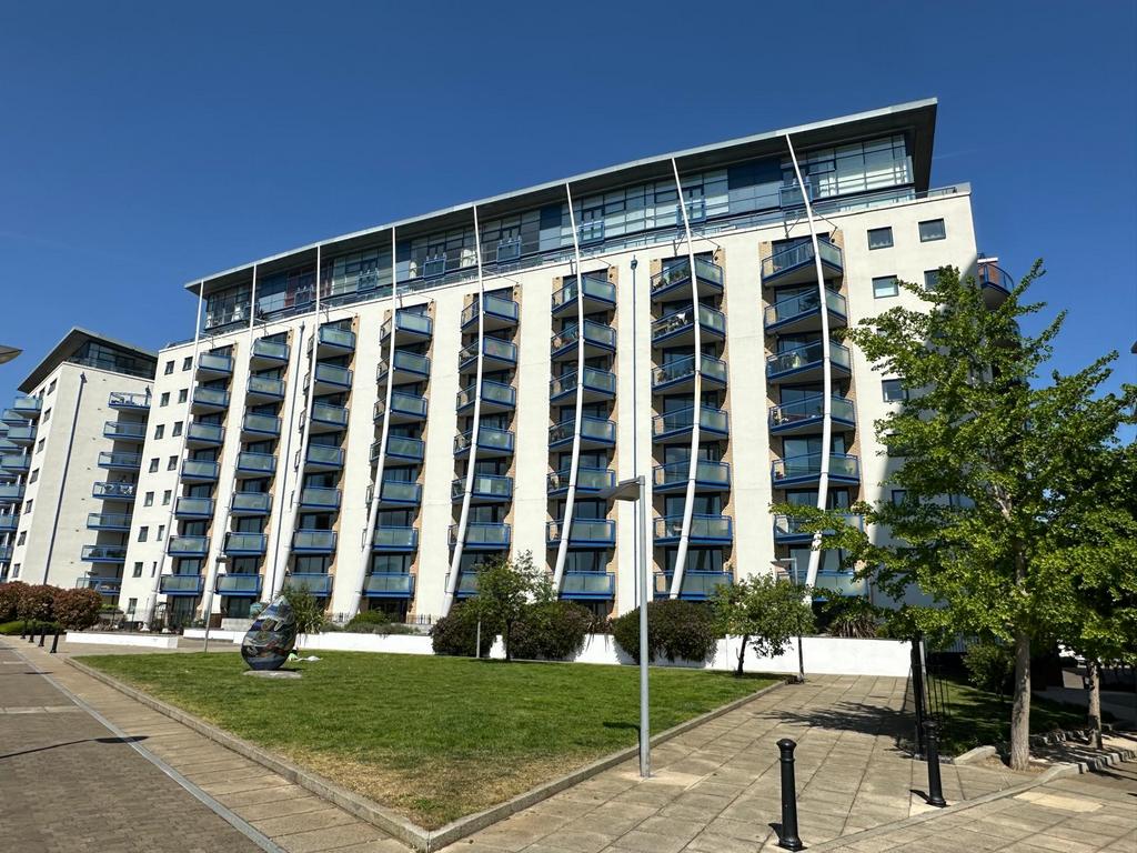 Newton Place, London E14 1 bed apartment for sale - £340,000