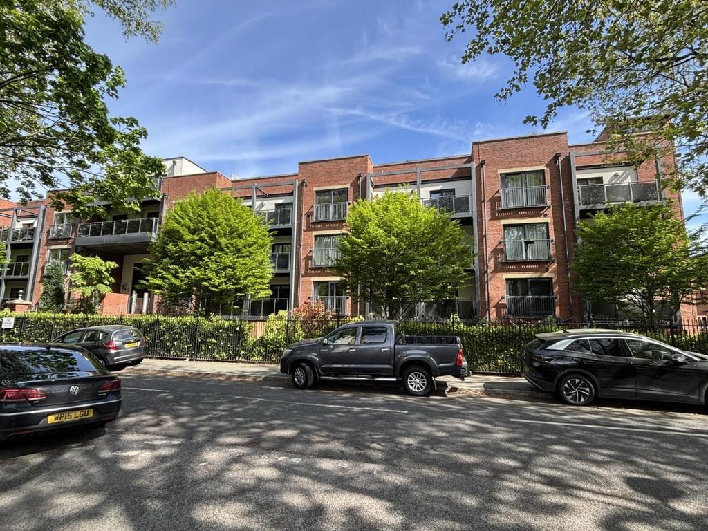 West Court, 16 Highmarsh Crescent... 1 bed flat for sale - £250,000