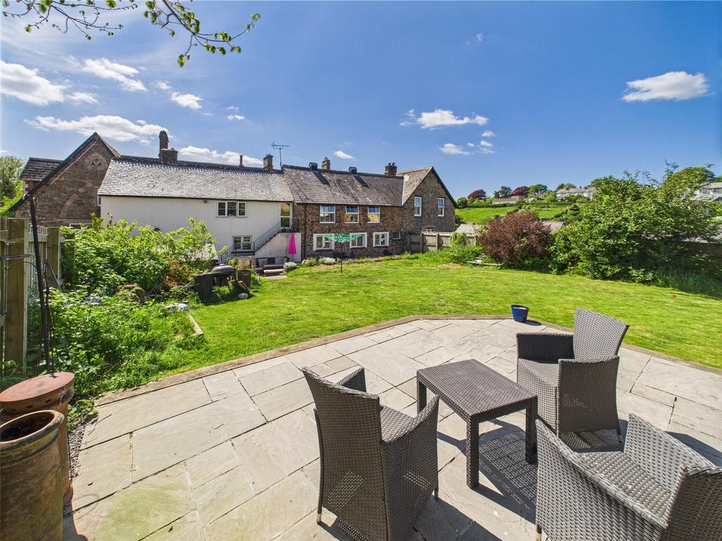 North Tawton, Devon 4 bed semi-detached house for sale - £465,000