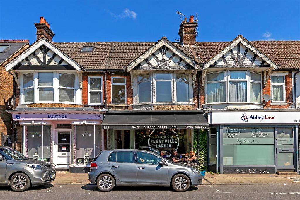Hatfield Road, St Albans 1 bed flat - £1,200 pcm (£277 pw)