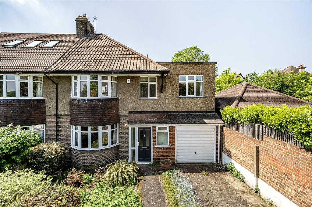 Eastbrook Road, London 4 bed semi-detached house for sale - £800,000