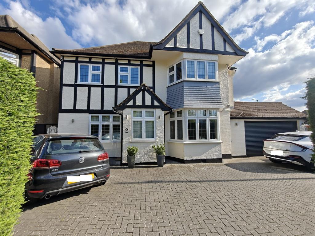 Hazel Gardens, Edgware HA8 5 bed detached house - £1,400,000
