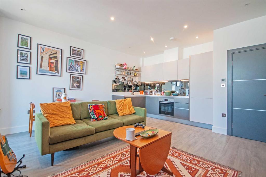 Rainsford Road, Chelmsford 1 bed flat for sale - £235,000