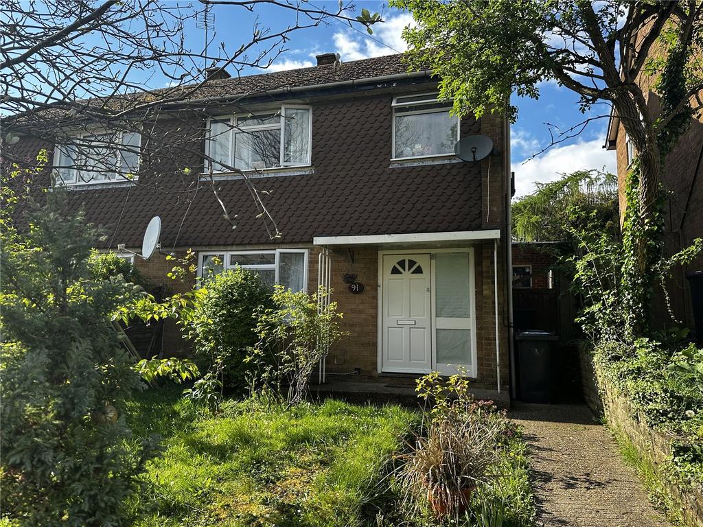 Gayhurst Road, High Wycombe... 3 bed semi-detached house for sale - £ ...
