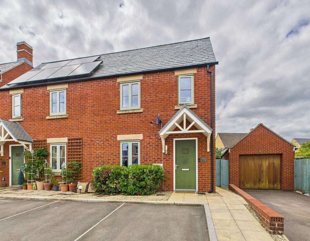Upper Rissington, Cheltenham GL54 3 bed semi-detached house - £380,000