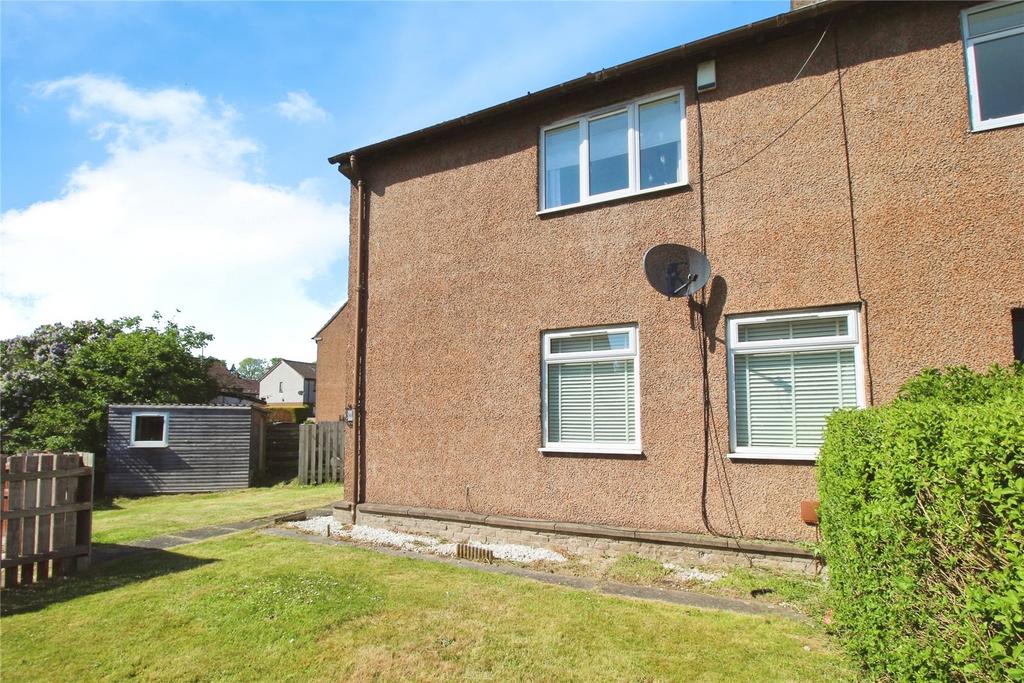 Fintry Drive, Angus DD4 3 bed semi-detached house - £85,000