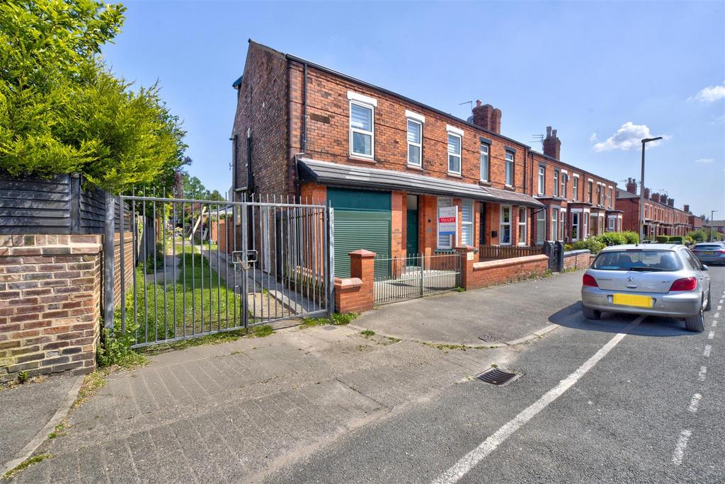 Avondale Road, Wigan WN1 5 bed house - £1,500 pcm (£346 pw)