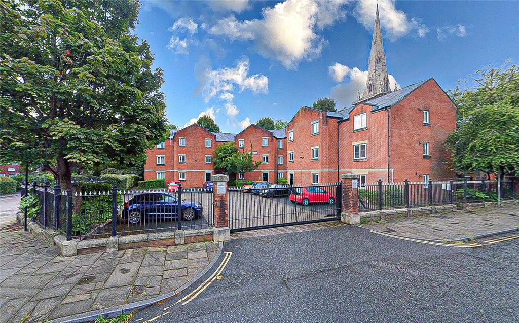 Trinity Court, Manchester M3 2 bed apartment for sale - £190,000