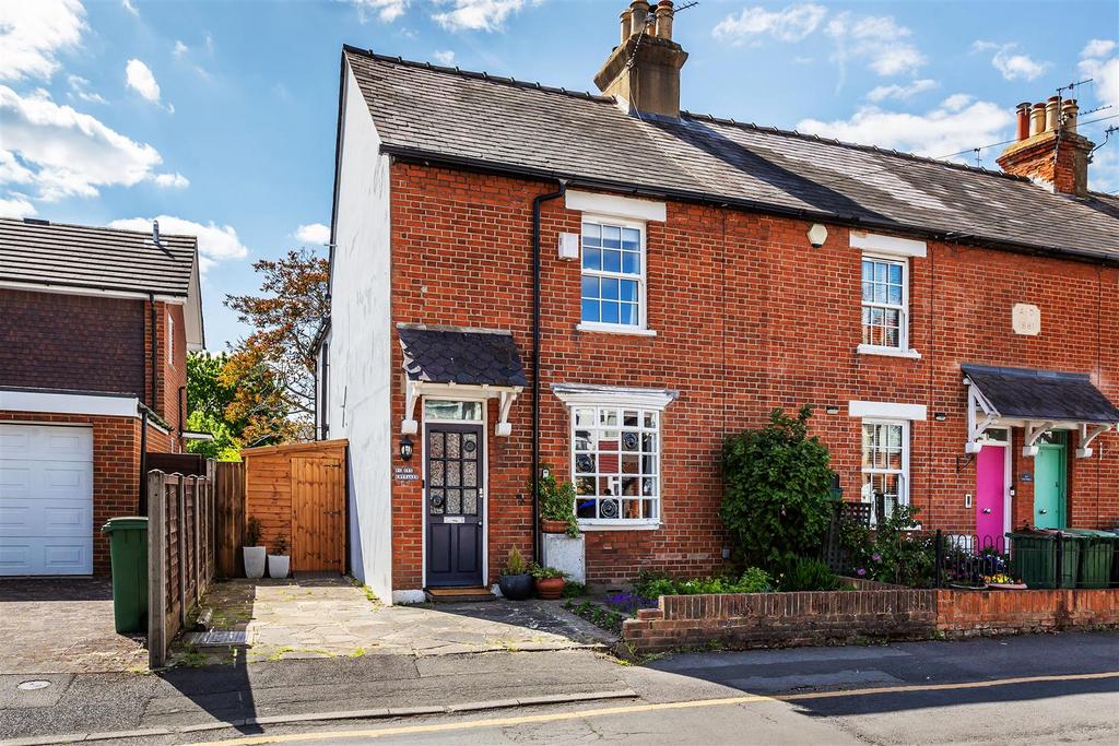 Church Farm Lane, Cheam Village 3 bed end of terrace house for sale - £ ...