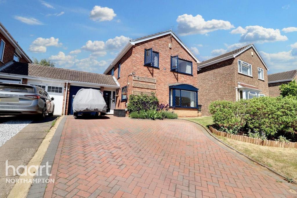 Shurville Close, Northampton 4 bed link detached house for sale - £400,000