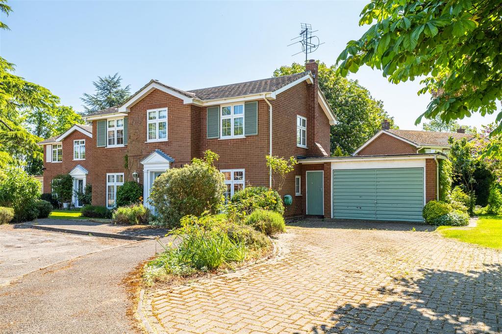 East Hills, Cranfield 4 bed detached house for sale - £550,000