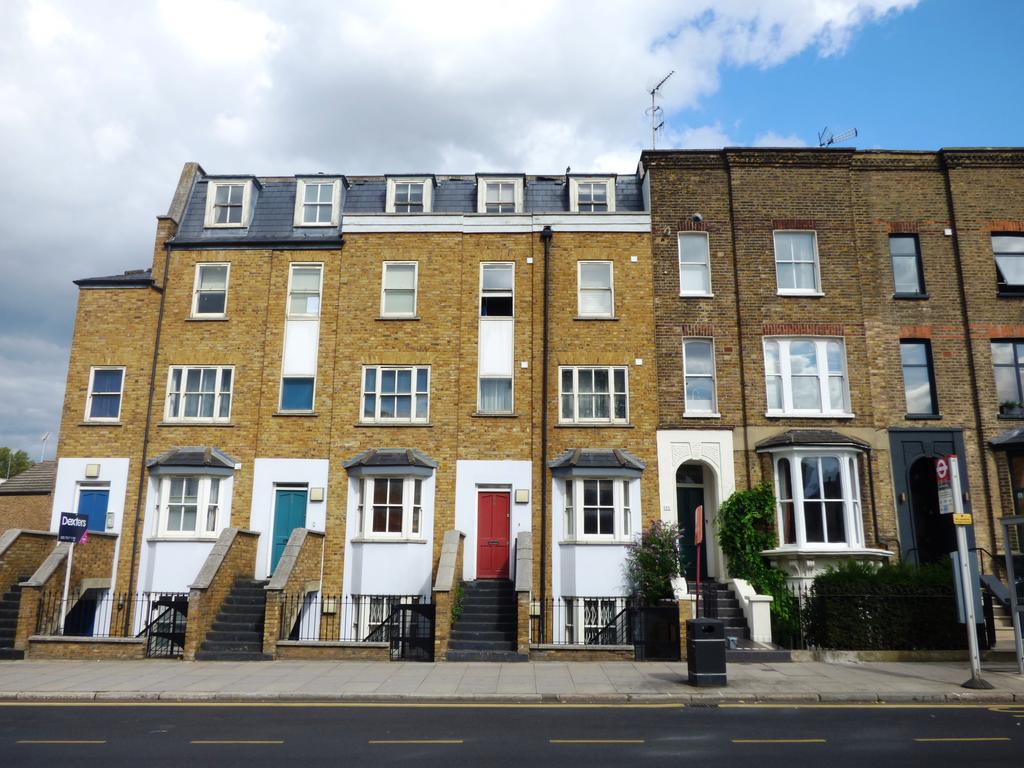 Grove Road, London E3 2 bed flat for sale - £429,995