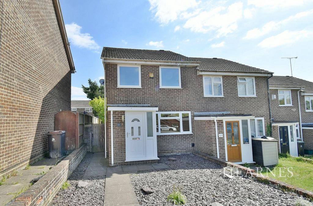 Leeson Drive, Ferndown, BH22 3 bed end of terrace house for sale - £329,950