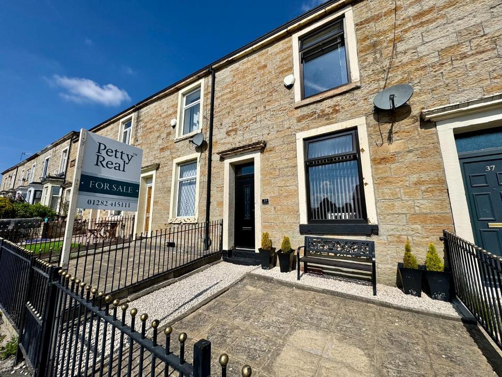 Accrington Road, Burnley 3 bed terraced house for sale - £114,950