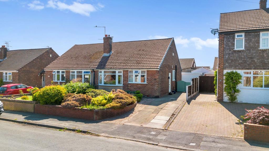 Copeland Road, Warrington, WA4 2 bed semi-detached bungalow for sale ...